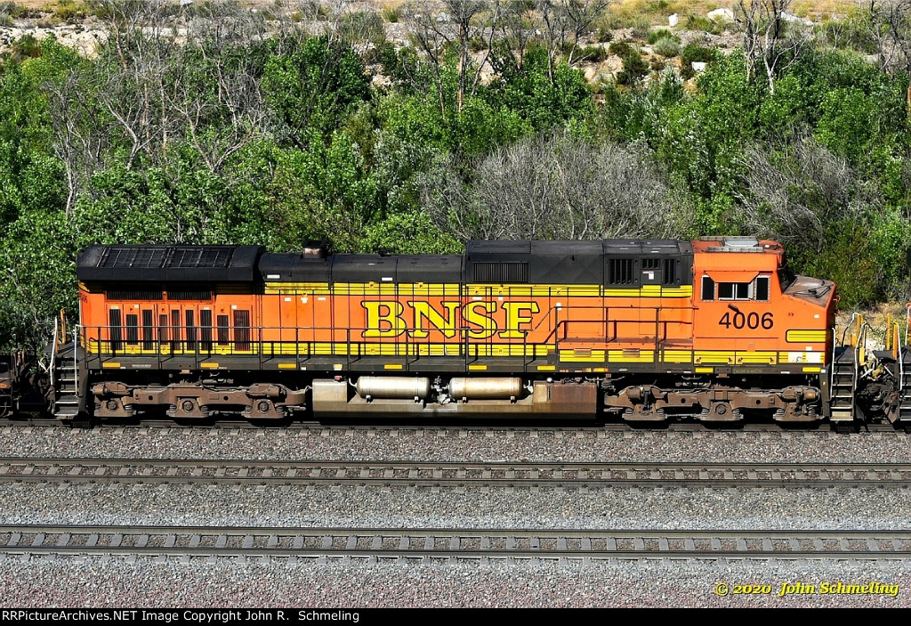 BNSF 4006 (C44-9W) at Cajon CA. 6/16/2020